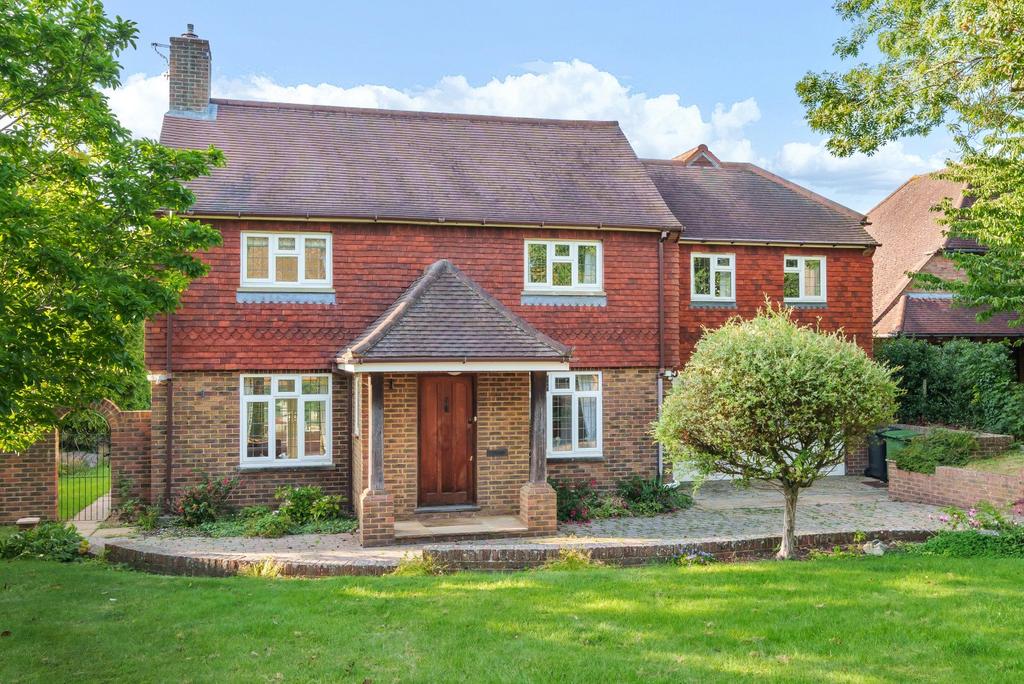 Lower Road, Great Bookham, KT23 5 bed detached house - £1,225,000
