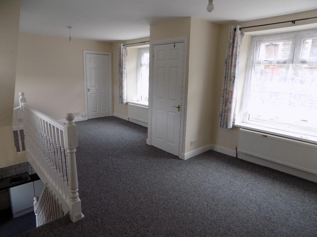 High Street, Six Bells, Abertillery.... 2 bed terraced house - £625 pcm ...