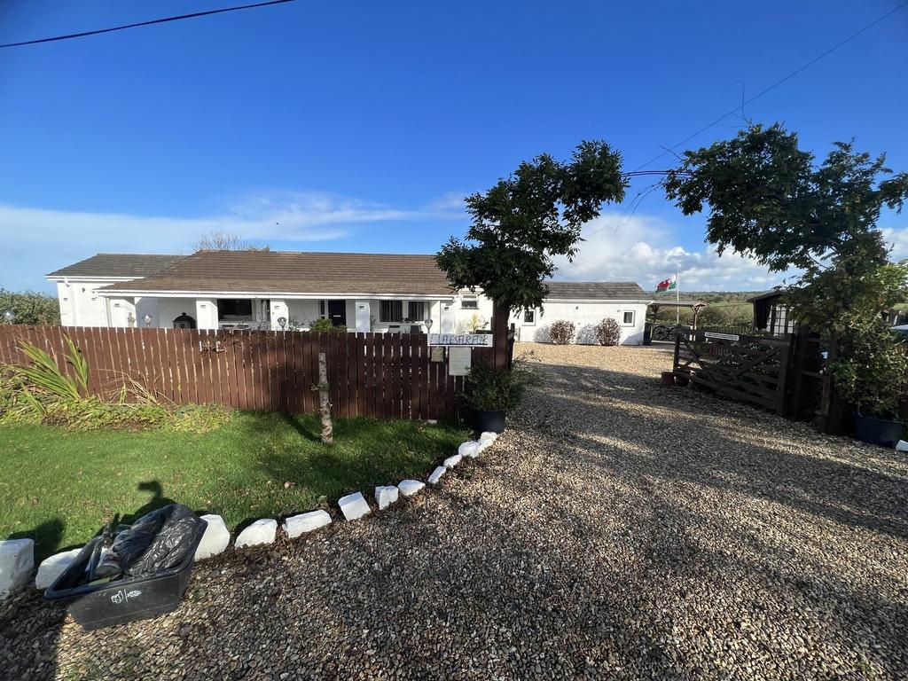 Aberarth, Aberaeron SA46 2 bed bungalow - £345,000