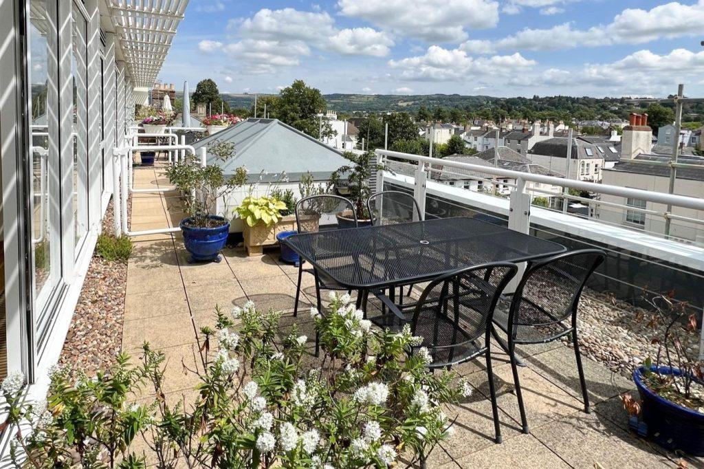 Priory Street, Cheltenham 3 bed flat - £450,000
