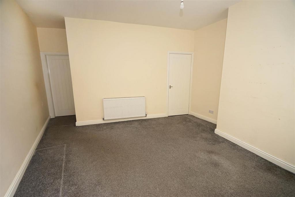 Thirlmere Street, Leigh 2 bed terraced house - £95,000