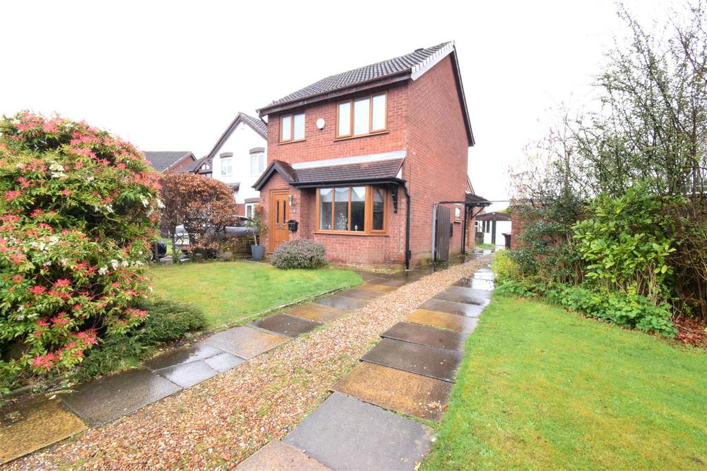 Wayfaring, Westhoughton, Bolton 3 bed detached house - £255,000