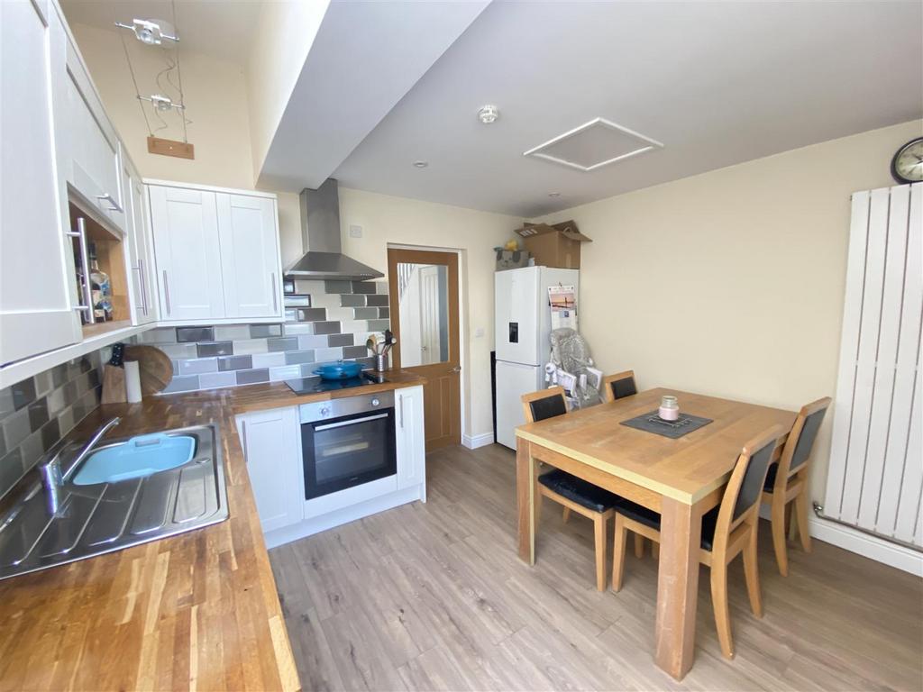 High Street, Tumble, Llanelli 2 bed cottage - £119,950