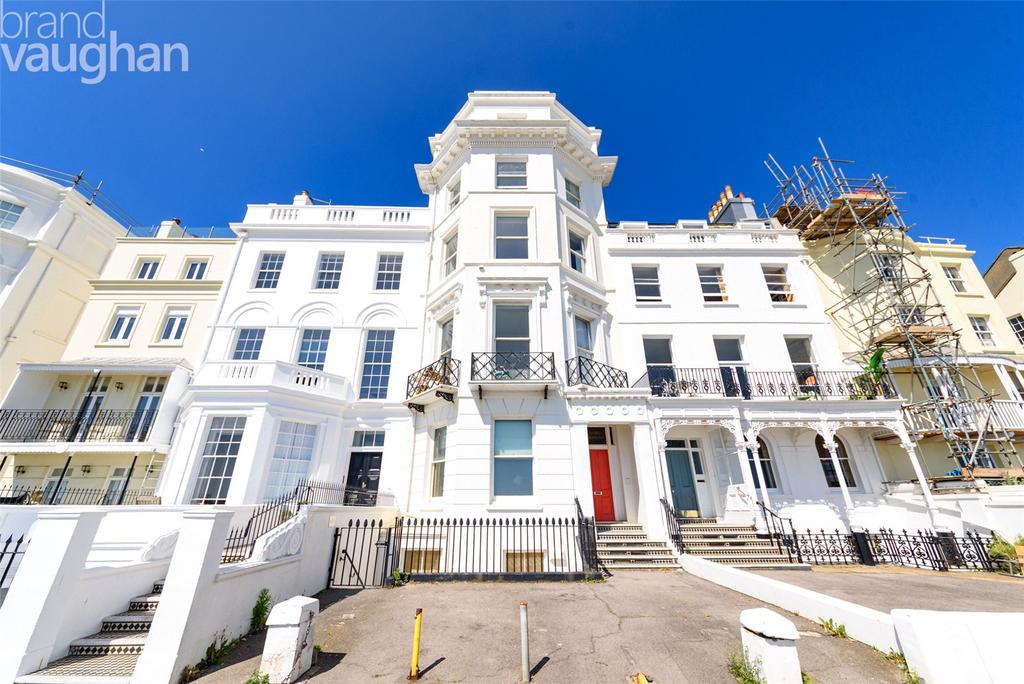 Marine Parade, Brighton, East Sussex, BN2 2 bed flat for sale - £400,000