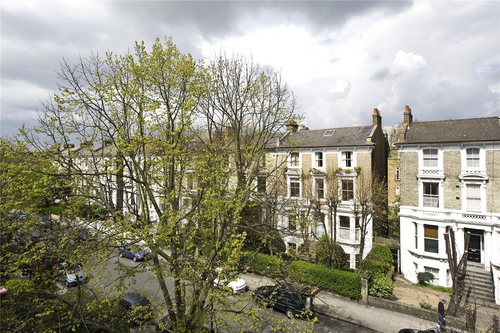 Cambridge Gardens, London, W10 1 bed apartment - £450,000