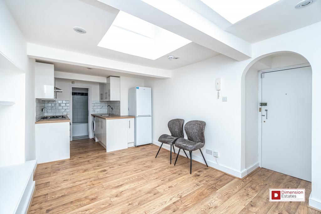 Brooke Road, Clapton, Hackney, E5 1 bed flat - £1,400 pcm (£323 pw)