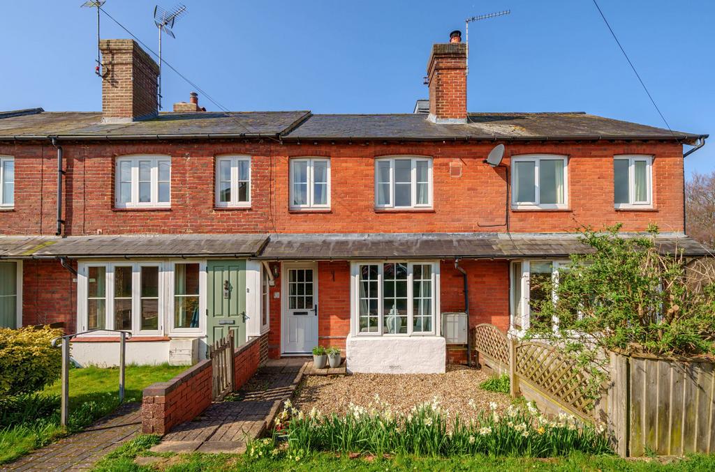 Hill Terrace, Alresford, Hampshire, SO24 2 bed terraced house for sale ...