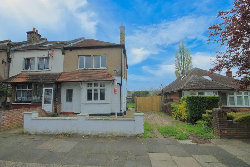 The Grove, Greenford 2 bed end of terrace house - £475,000