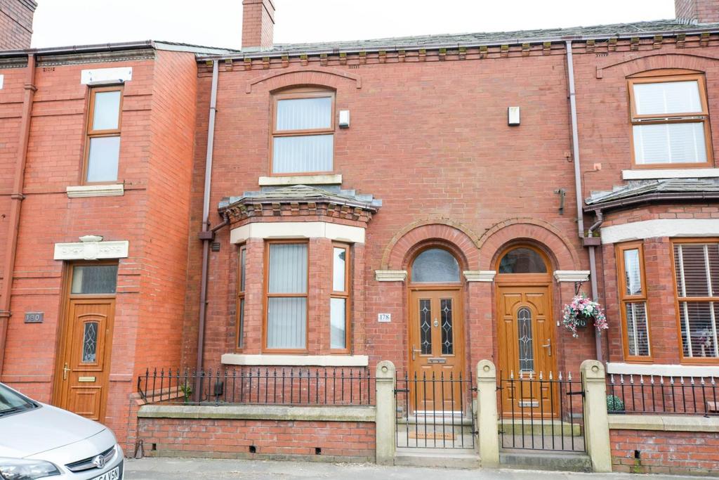 Darlington Street East, Wigan, WN1 3BH 1 bed in a house share - £498 ...