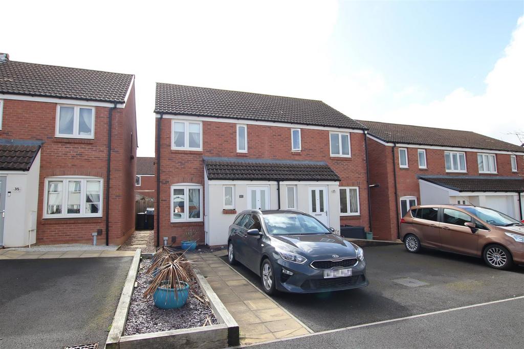 Yarlington Mill, Cranbrook, Exeter 2 bed semi-detached house for sale ...