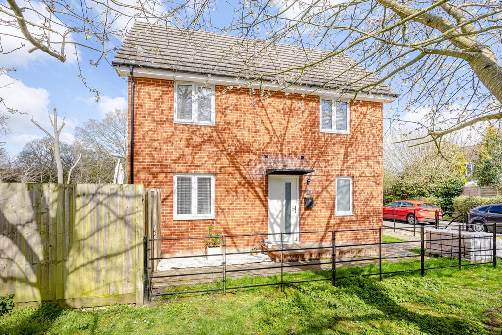 Lankester Close, Elsenham, Bishop's... 2 bed semi-detached house - £375,000