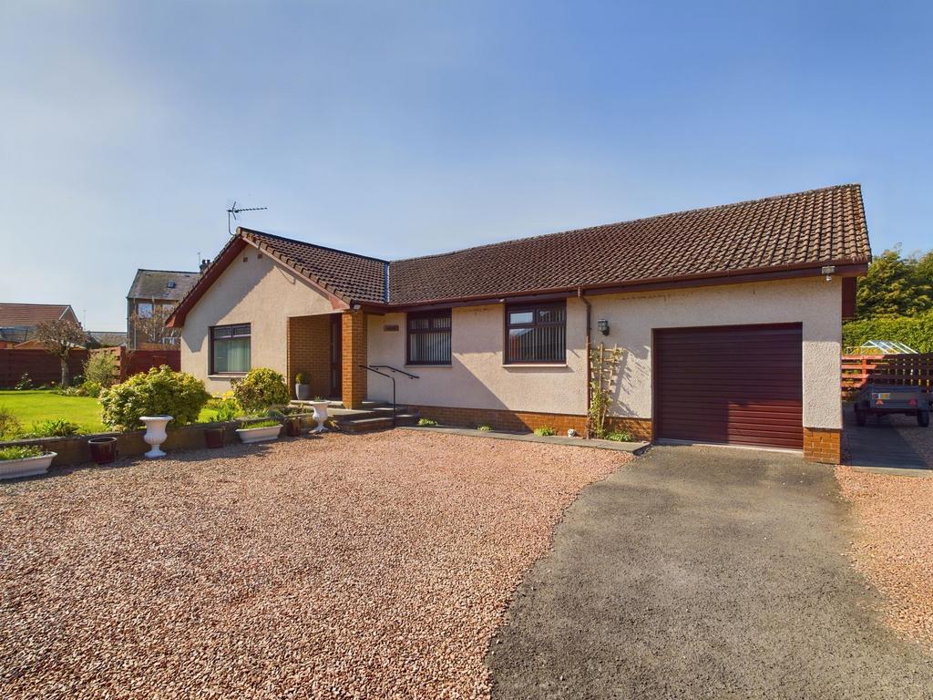 Whitelea,High Street, Burrelton... 3 bed bungalow for sale - £328,995
