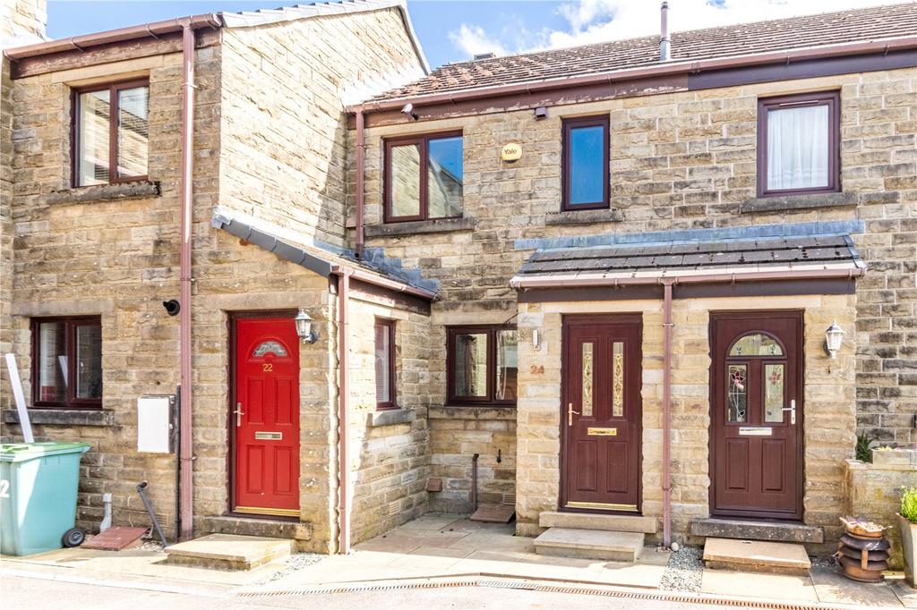 Hill Top View, Hade Edge, Holmfirth, HD9 2 bed terraced house - £210,000