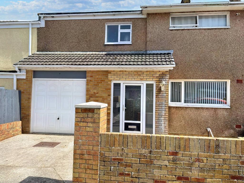 Ffynon Wen, North Cornelly CF33 3 bed terraced house for sale - £119,950