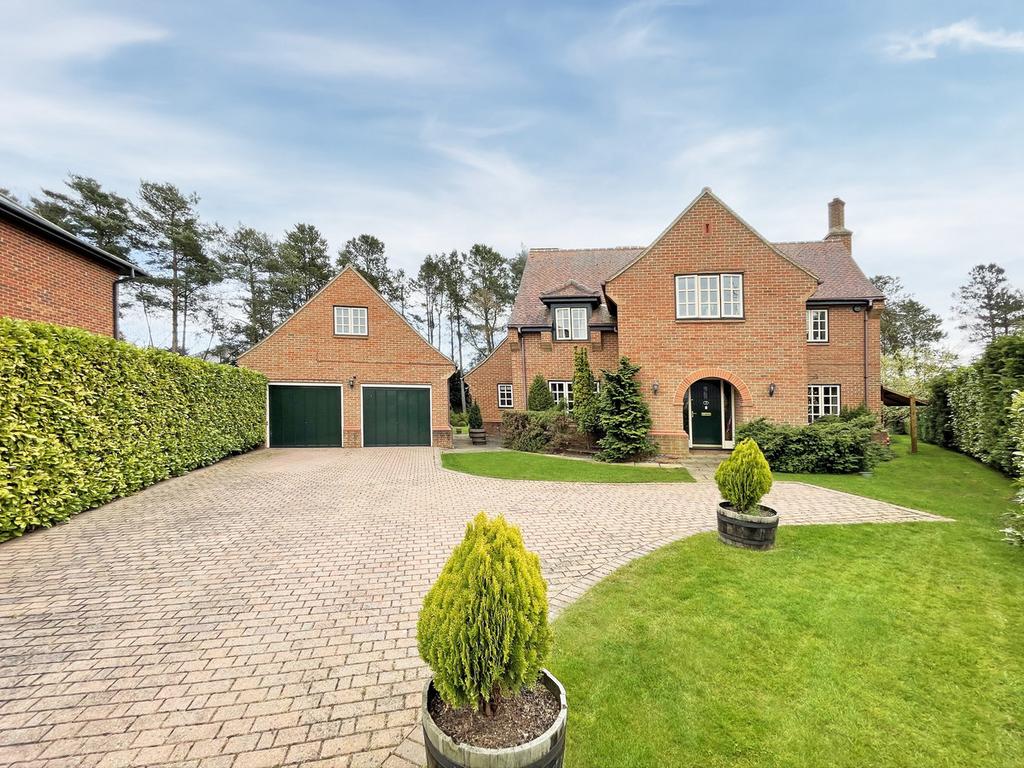 Holdernesse, wynyard, TS22 4 bed detached house - £650,000