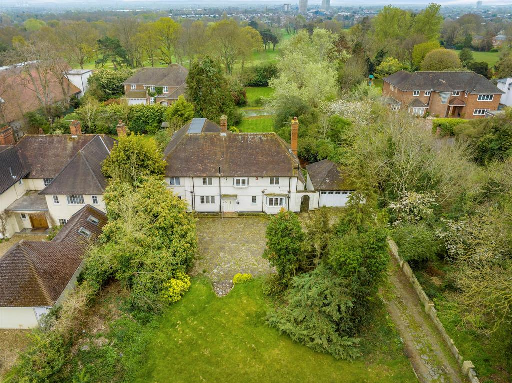 Coombe Lane West, Kingston, Surrey, KT2 4 bed detached house - £3,000,000