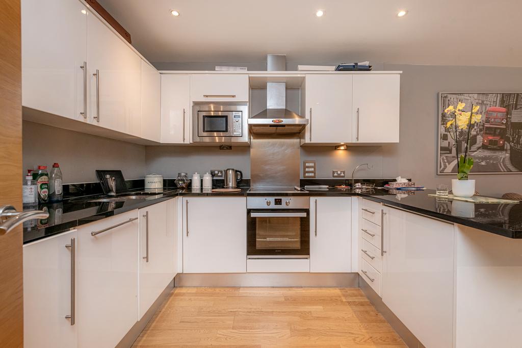 Romney House, Marsham Street... 2 bed apartment - £825,000