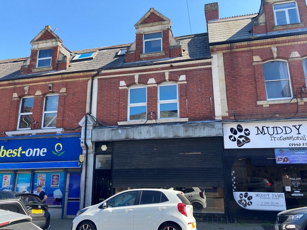 High Street, Barry, The Vale Of... 4 bed maisonette - £950 pcm (£219 pw)