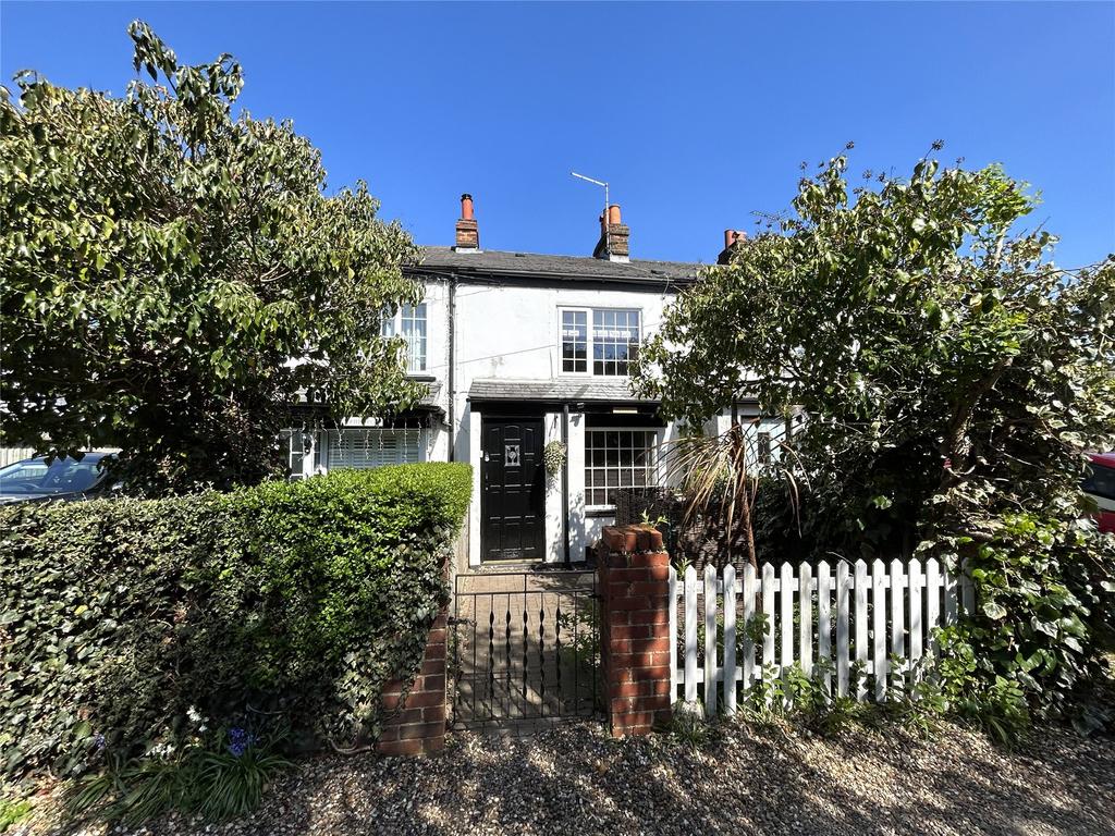 Merryhill Green Lane Winnersh Wokingham Berkshire Rg41 2 Bed