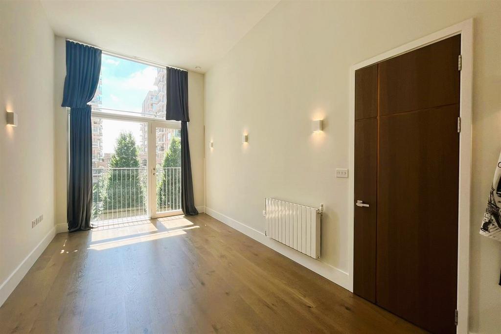 Marsden House, 11 Pegler Square... 2 bed apartment - £450,000
