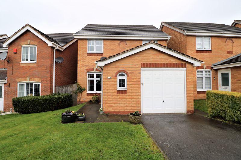 Burnfields Way Aldridge 3 Bed Detached House £275 000