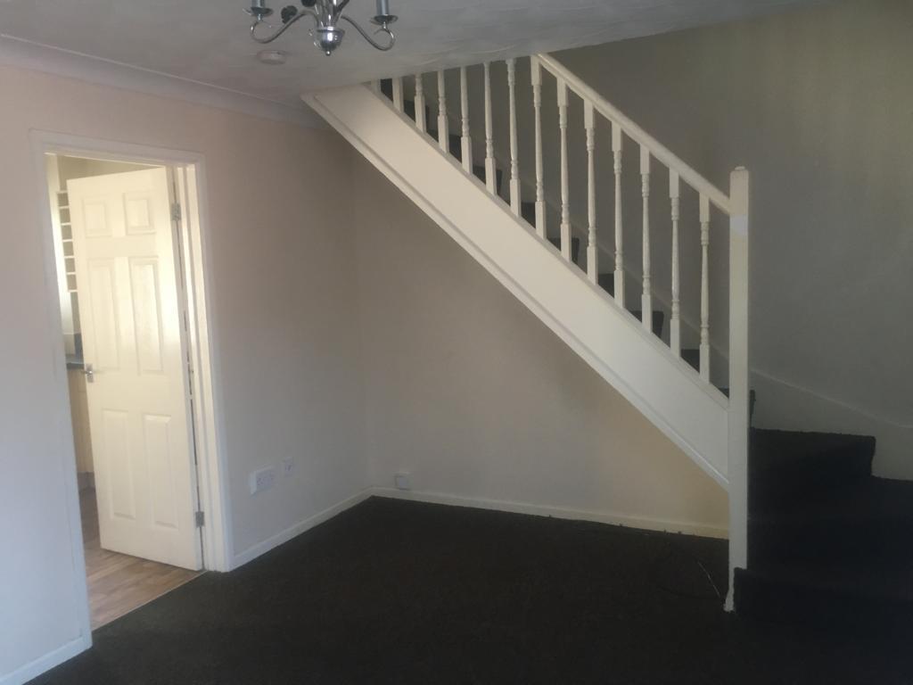 Heol Felyn Fach Tondu Bridgend 2 Bed Terraced House £725 Pcm £167 Pw