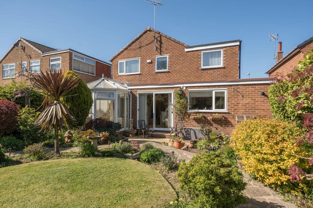 Nidd Approach, Wetherby 5 bed detached house - £415,000
