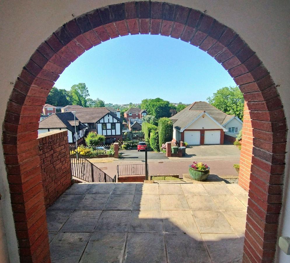 Torquay TQ2 5 bed detached house for sale - £699,000