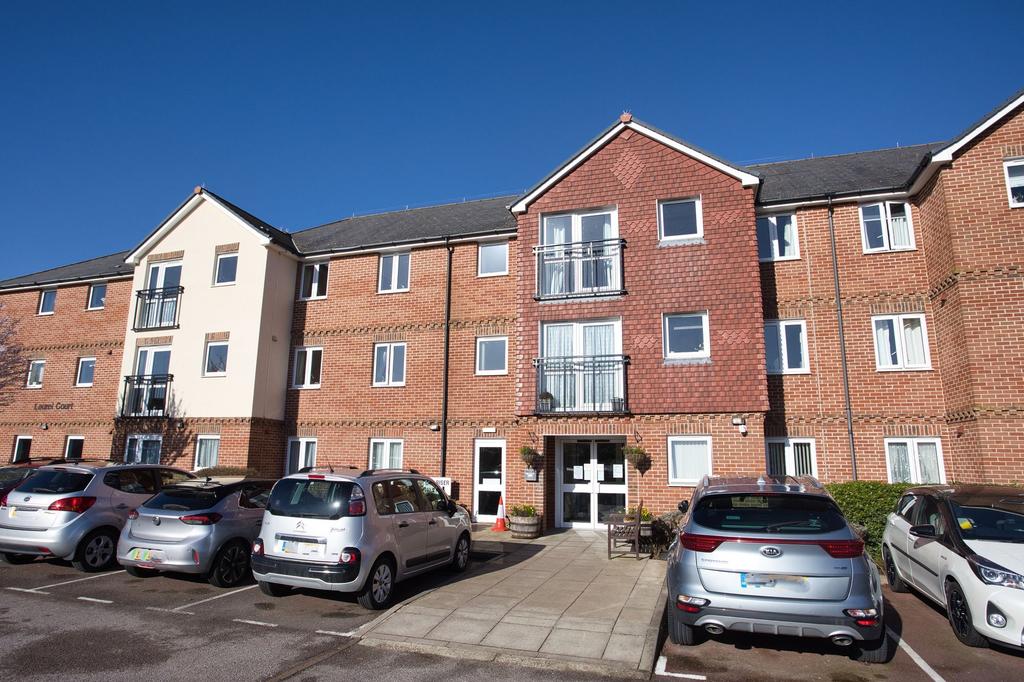 Stanley Road, Laurel Court, CT19 1 bed retirement property for sale - £ ...