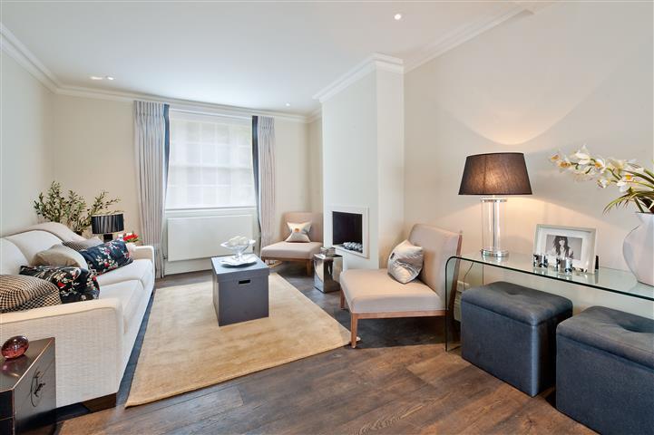 Passmore Street, Belgravia, London, SW1W 2 bed detached house - £6,500 ...