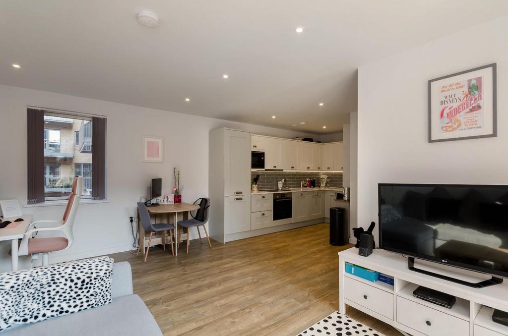 Bellerby Court, Hungate, York, YO1 2 bed apartment - £1,300 pcm (£300 pw)