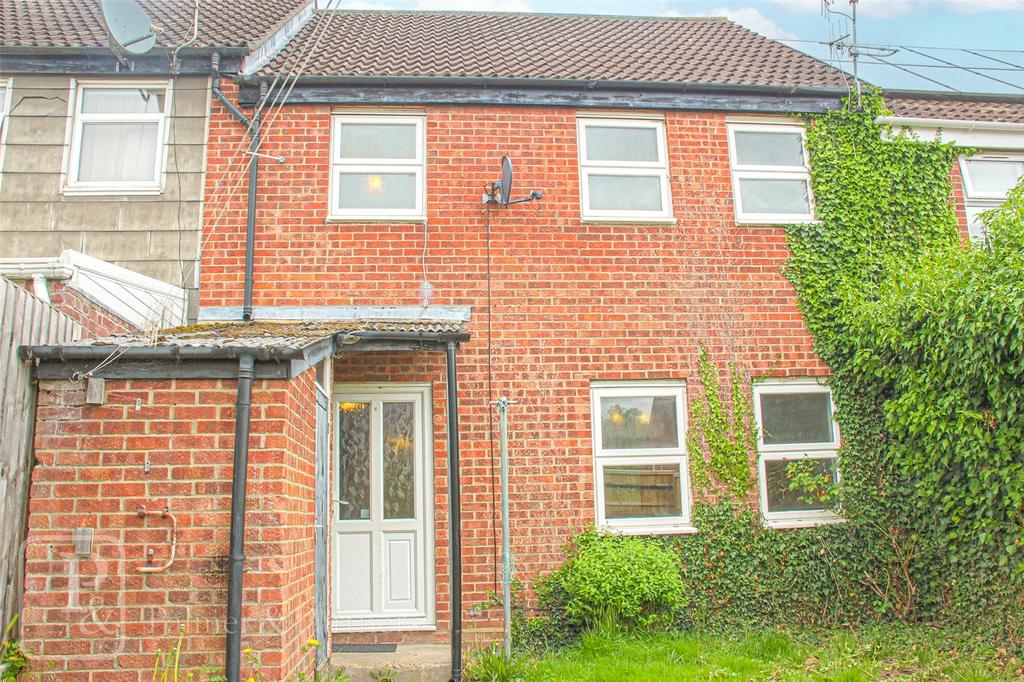 Cyril Child Close, Colchester, Essex... 3 bed terraced house - £1,200 ...