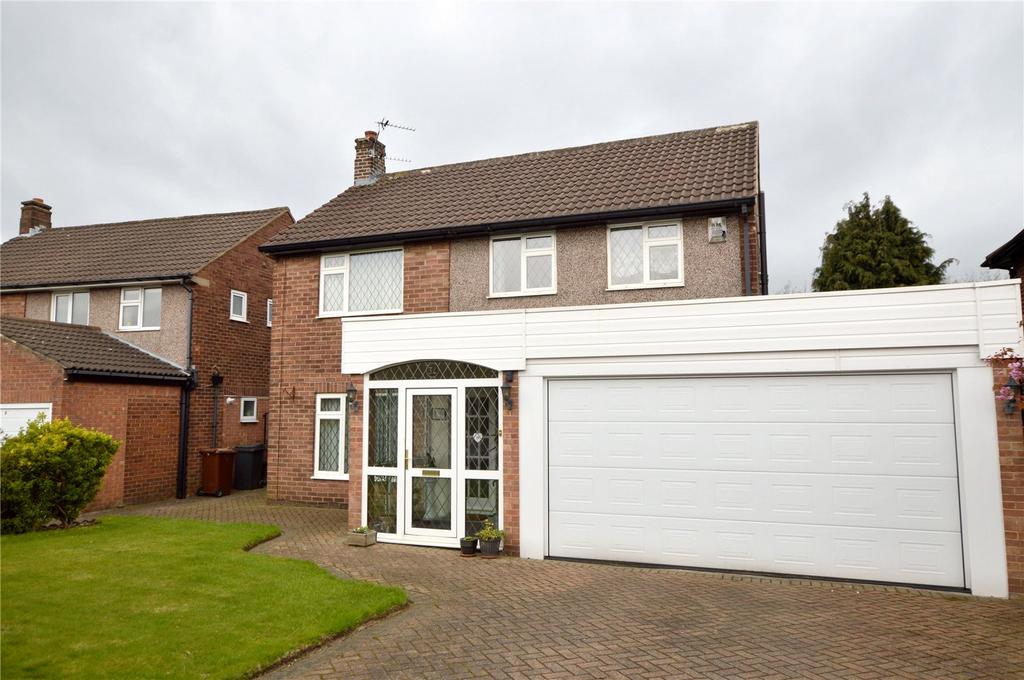 Rockwood Road Calverley Pudsey West Yorkshire 3 Bed Detached House