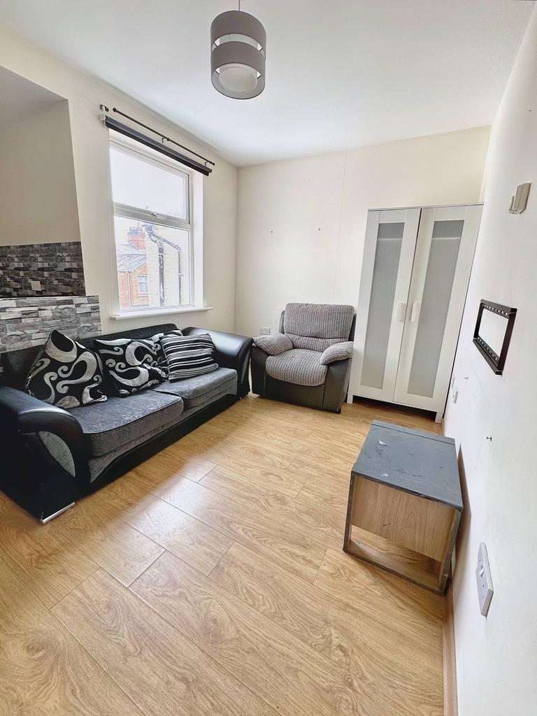 Wolverton Road, Leicester LE3 Studio - £550 pcm (£127 pw)
