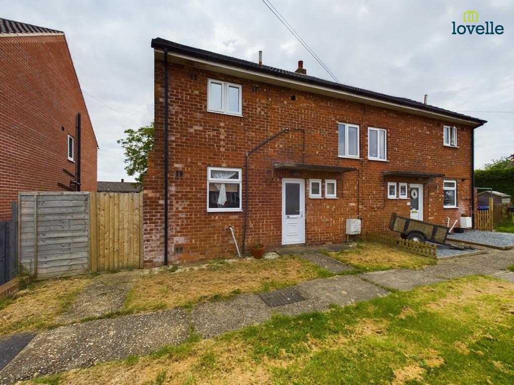 Lincoln Road, Brookenby, LN8 2 bed semi-detached house - £575 pcm (£133 pw)