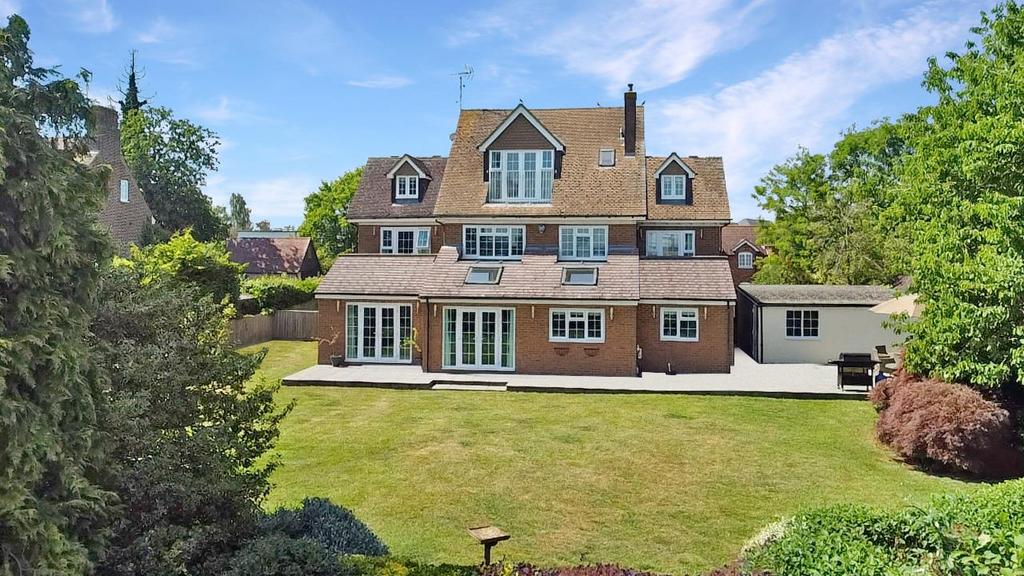 Aylesbury Road, Wing, Buckinghamshire 5 bed detached house for sale - £ ...