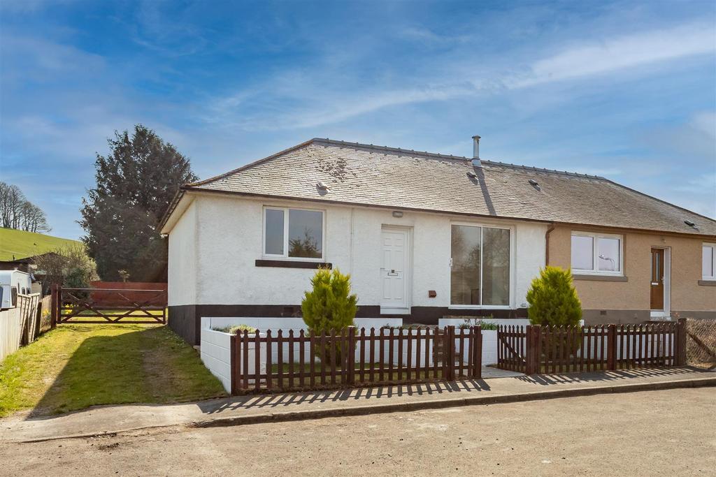 County Place, Forgandenny, Perth 2 bed semi-detached bungalow - £175,000