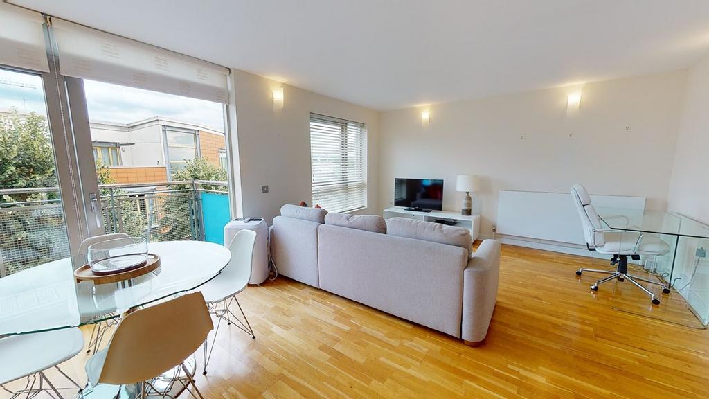 Holly Court, Greenroof Way, LONDON, SE10 1 bed apartment - £1,600 pcm ...