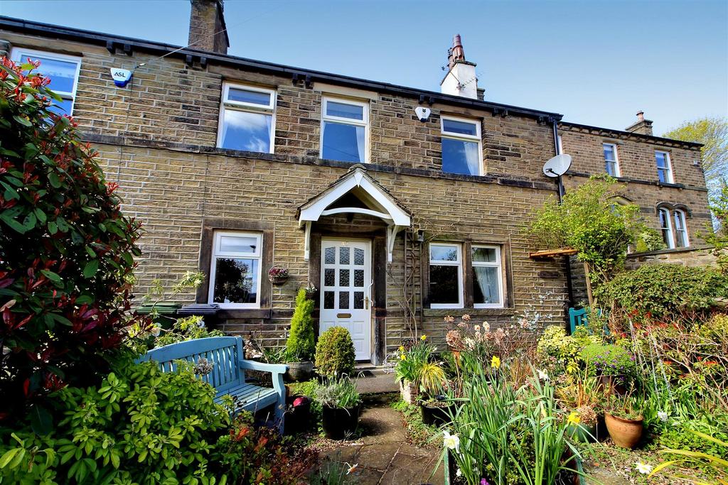Cliffe Road, Shepley, Huddersfield, HD8 8DF 3 bed semi-detached house ...