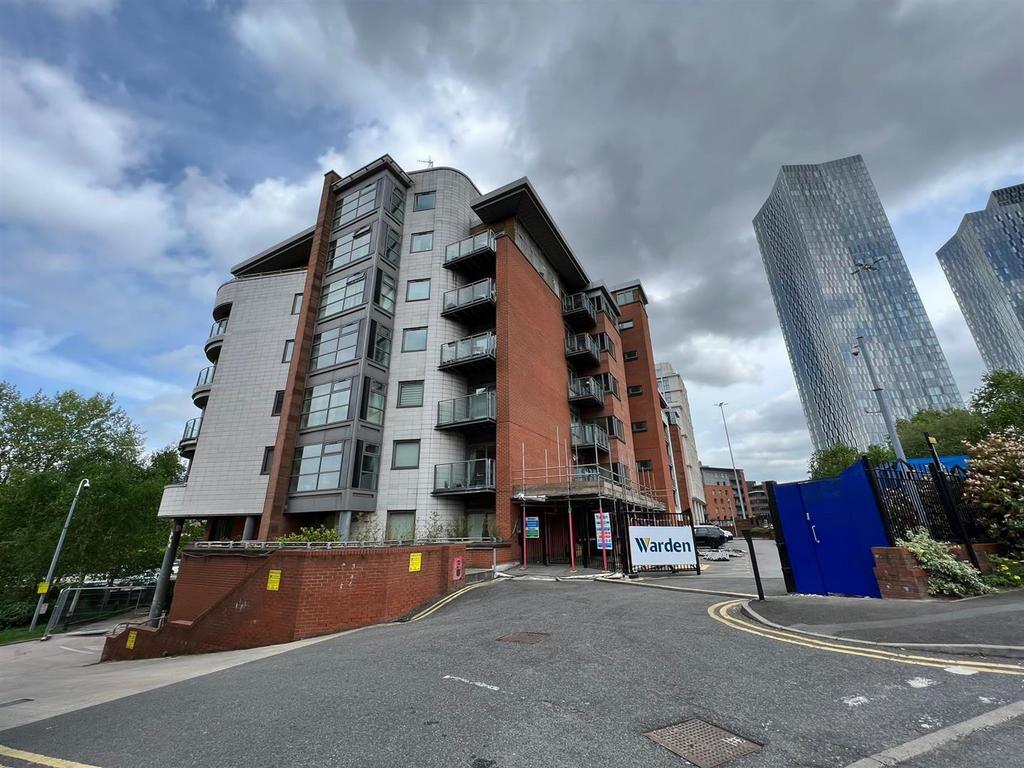 Castlegate, 2 Chester Road, Castlefield 2 bed apartment - £1,300 pcm (£ ...