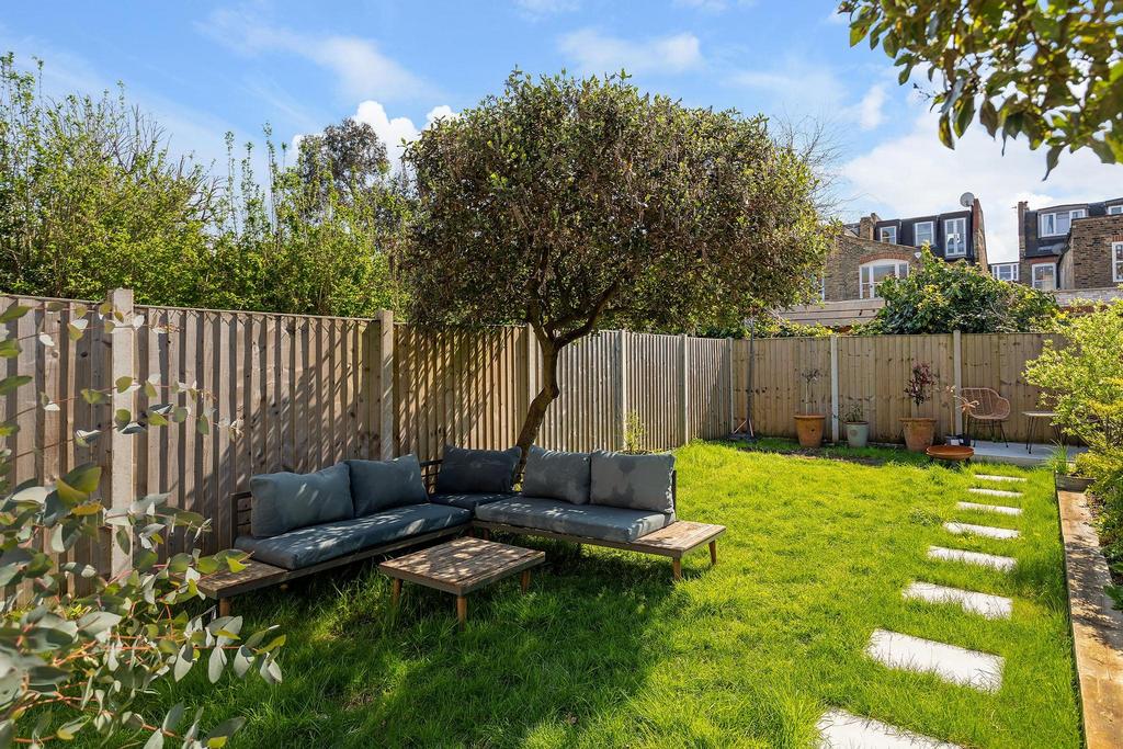 Niton Street, Fulham, London, SW6 5 bed house - £2,000,000