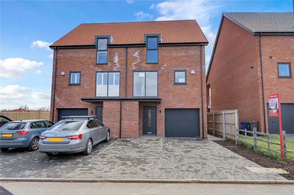 The Green, Cheapside, Waltham, DN37 3 bed semi-detached house for sale ...