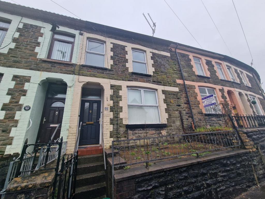 66 North Road, Ferndale, CF43 4RG 3 bed terraced house - £33,000