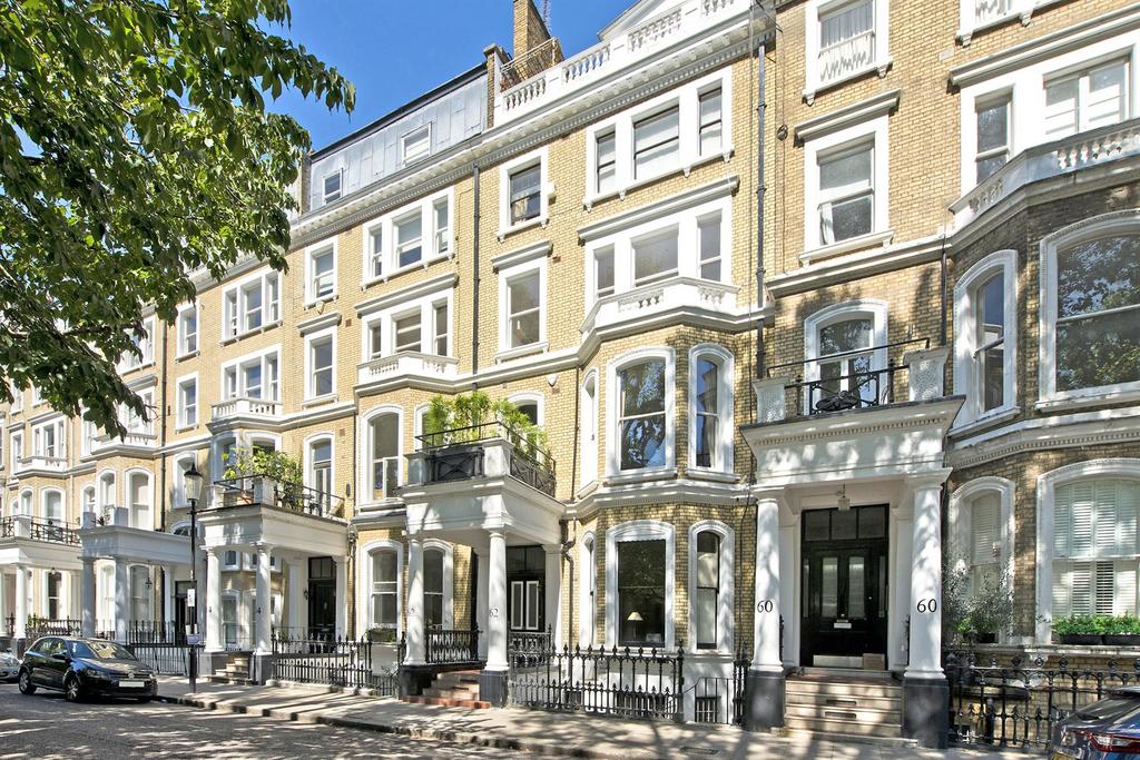 Lexham Gardens, London, W8 2 bed flat - £1,400,000