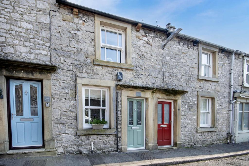 Church Street, Tideswell, Buxton 2 bed terraced house - £275,000