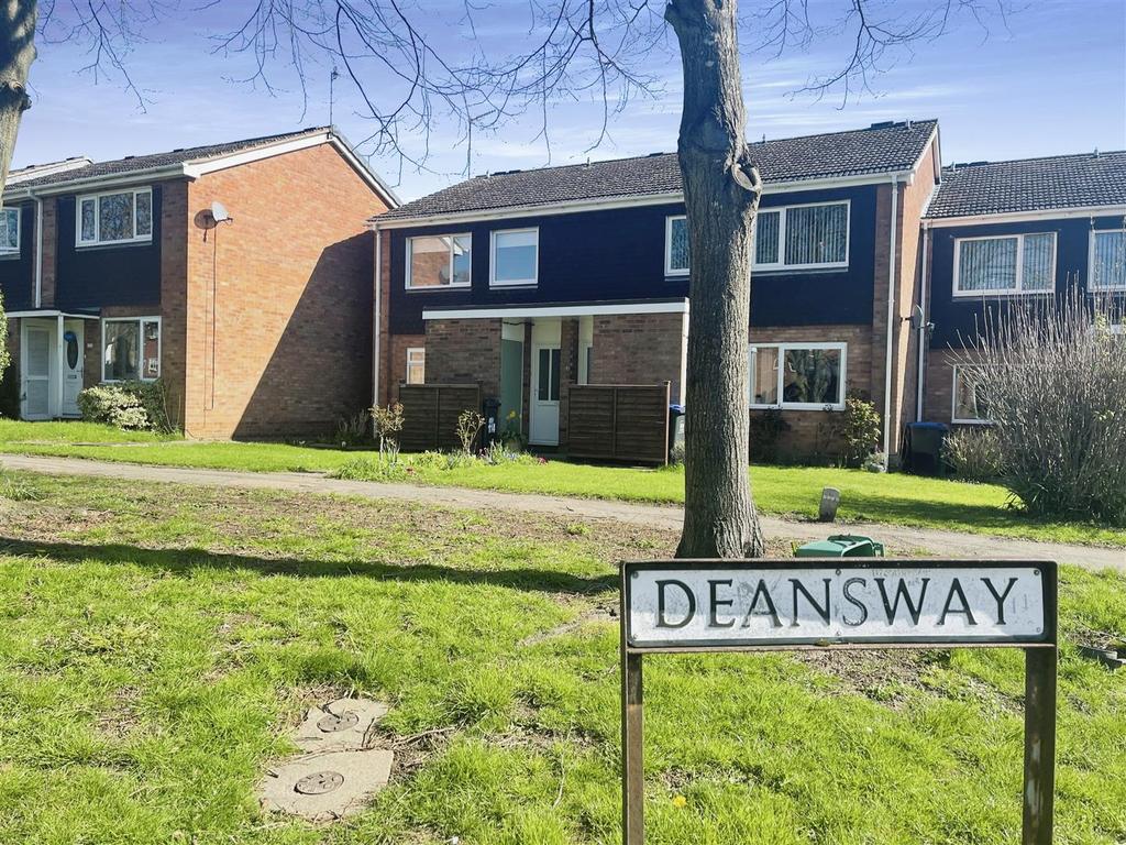 Deansway Warwick 1 Bed Maisonette £110 000