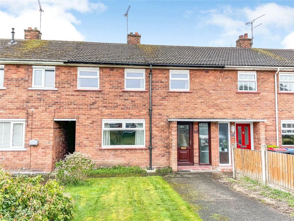 Pipers Lane, Hoole, Chester, CH2 3 bed house - £195,000