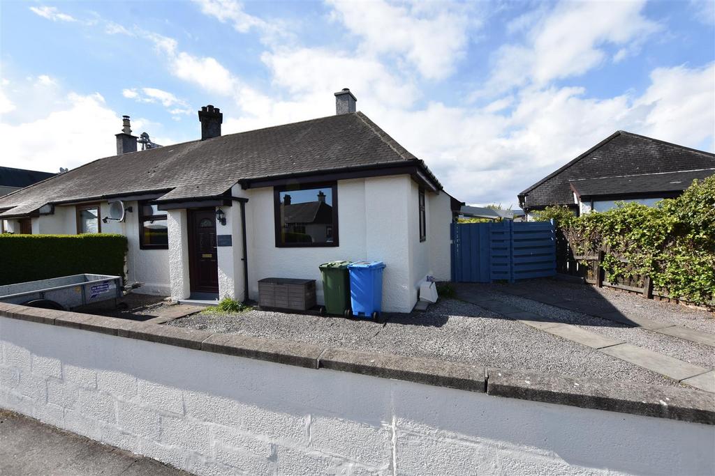 3 Grosvenor Street, Invergordon 2 bed terraced house - £110,000