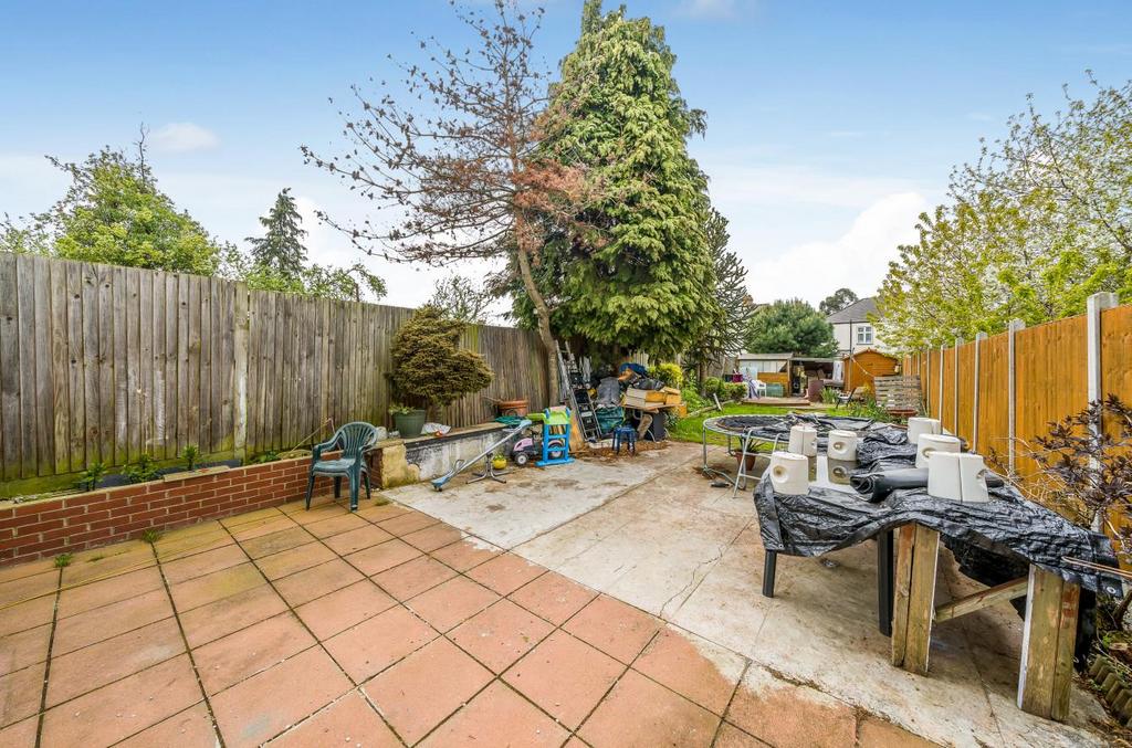 Muirkirk Road, London, SE6 1BH 3 bed end of terrace house - £625,000