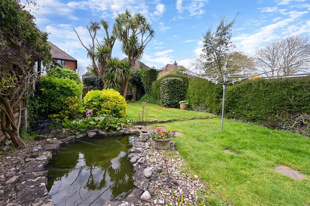 Church Lane, Yapton 2 bed end of terrace house - £299,950